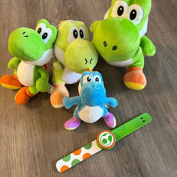 Nintendo | Toys | Nintendo Yoshi Plush Toy Set In Green And Blue ...